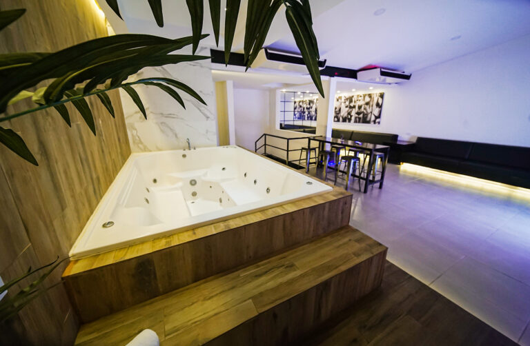 Junior & Jacuzzi – Motel Rey del Norte